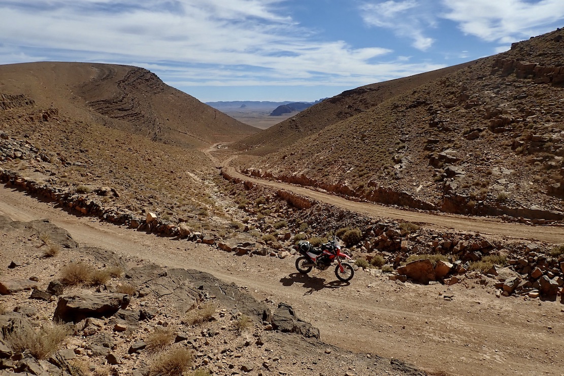 The Seven Passes of the Issil Plain | Sahara Overland